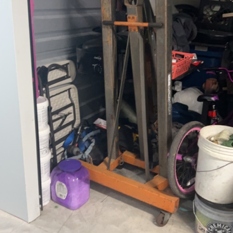 Online Storage Auctions with Lockerfox | Start Bidding Today