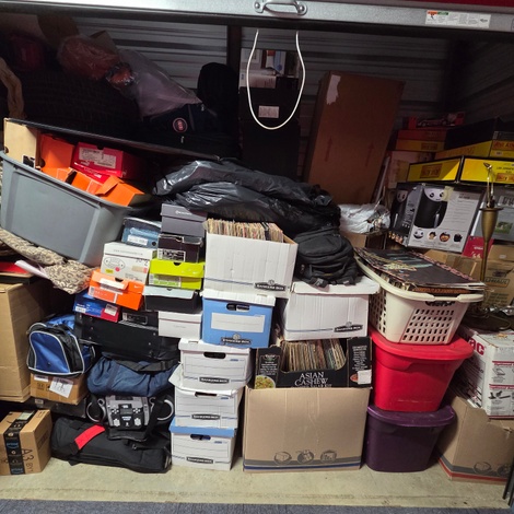 Online Storage Auctions with Lockerfox | Start Bidding Today
